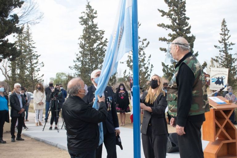 Así fueron los actos del aniversario de General Roca | ANR :: Agencia ...