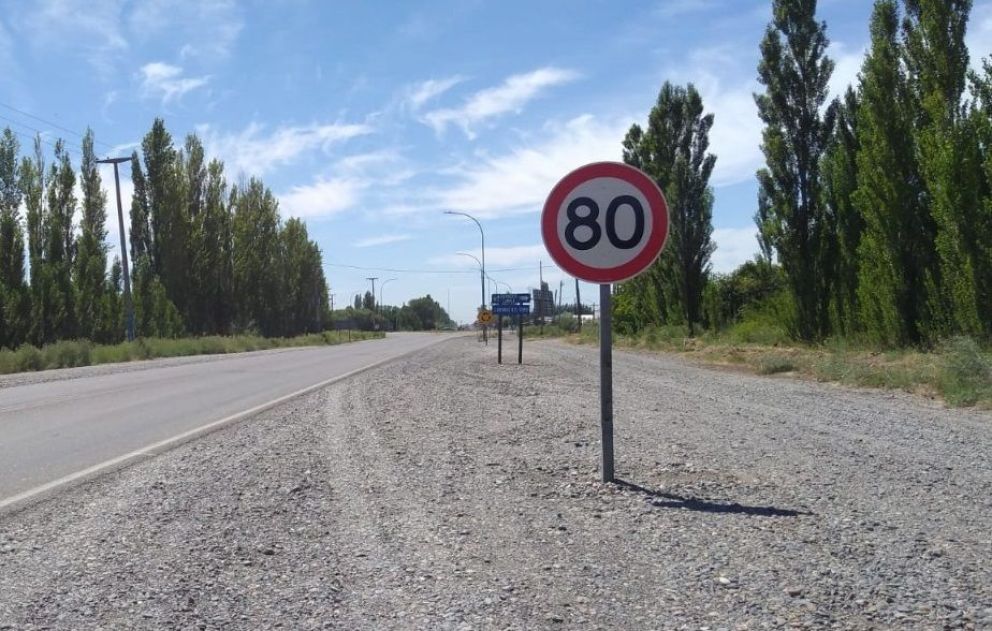 Ruta 22: Instalaron cartelería de señalización entre la rotonda de Ruta ...