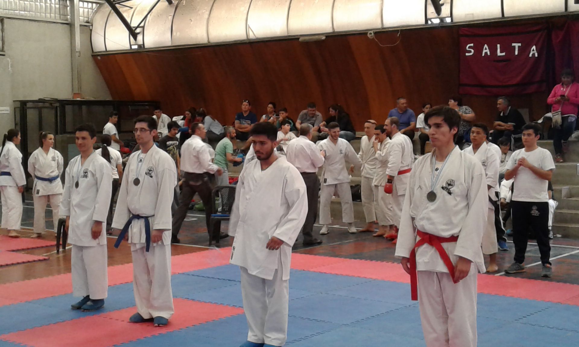 En Mendoza, el karate brilló a puro triunfos, podios y medallas | ANR ...
